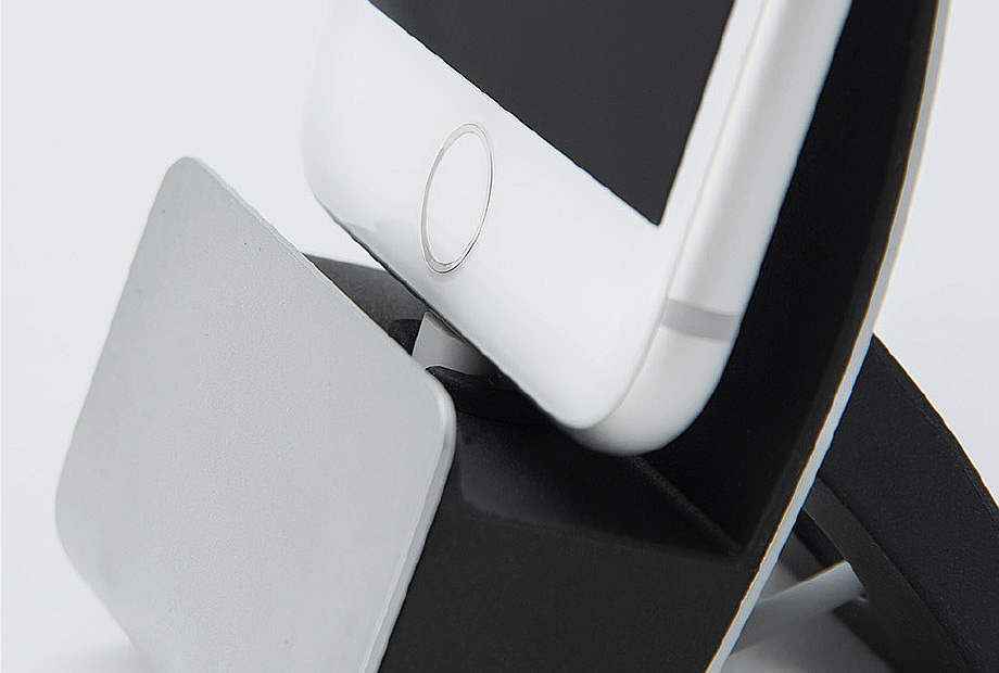 BS01 スマートフォンスタンド｜BASE Basic stand series（ベース）｜キングジム