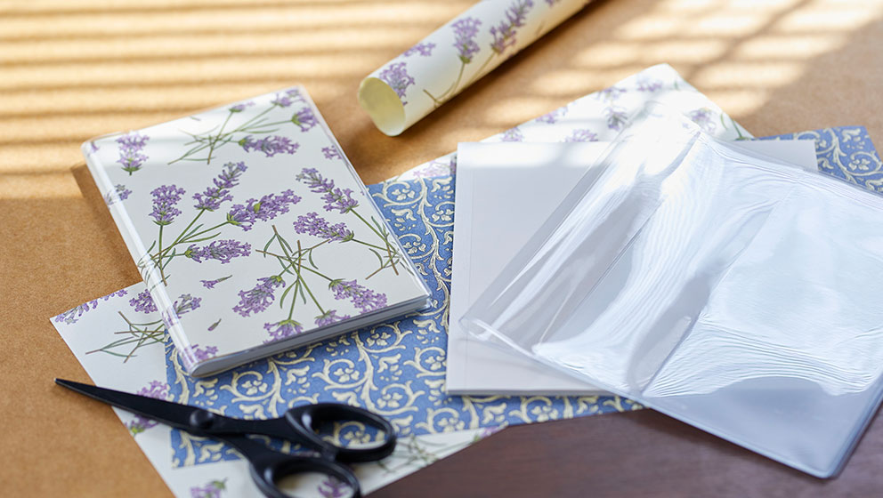 HITOTOKI NOTE | Stationery | KING JIM CO., LTD.